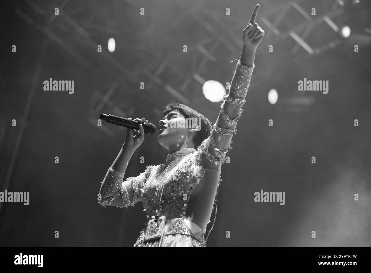 Singer Aye Alfonso performs during the Hispanic Heritage concert at ...