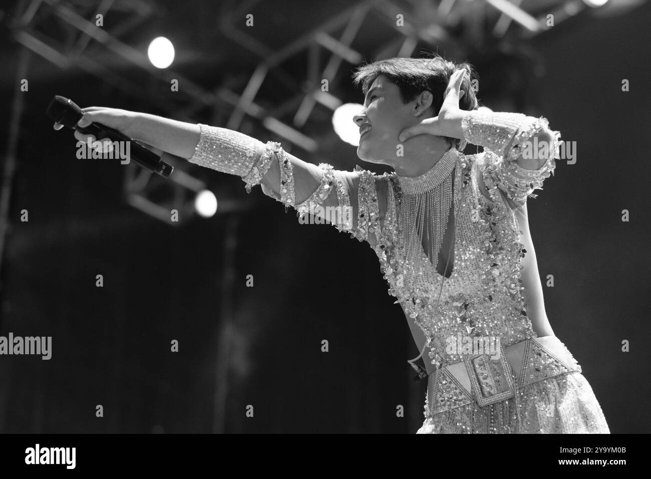Singer Aye Alfonso performs during the Hispanic Heritage concert at ...