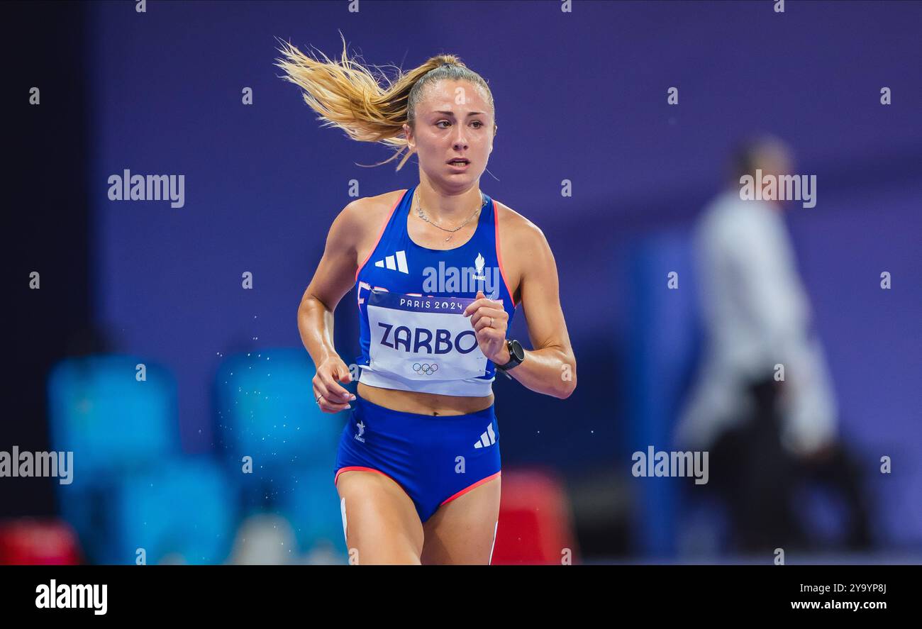 Alessia Zarbo participating in the 10.000 meters at the Paris 2024 ...