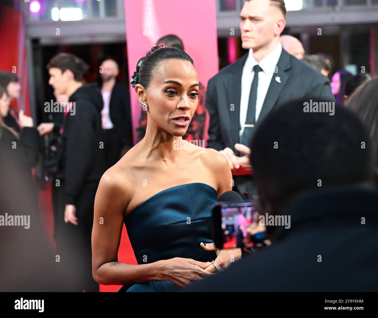 Zoe saldana in emilia perez hi-res stock photography and images - Alamy