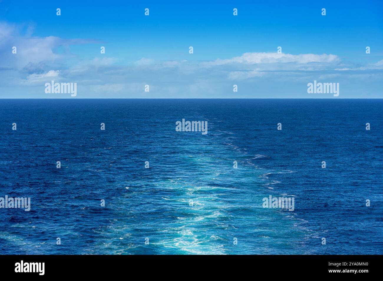 Ocean view from the stern of a cruise ship with the ship’s wake Stock ...