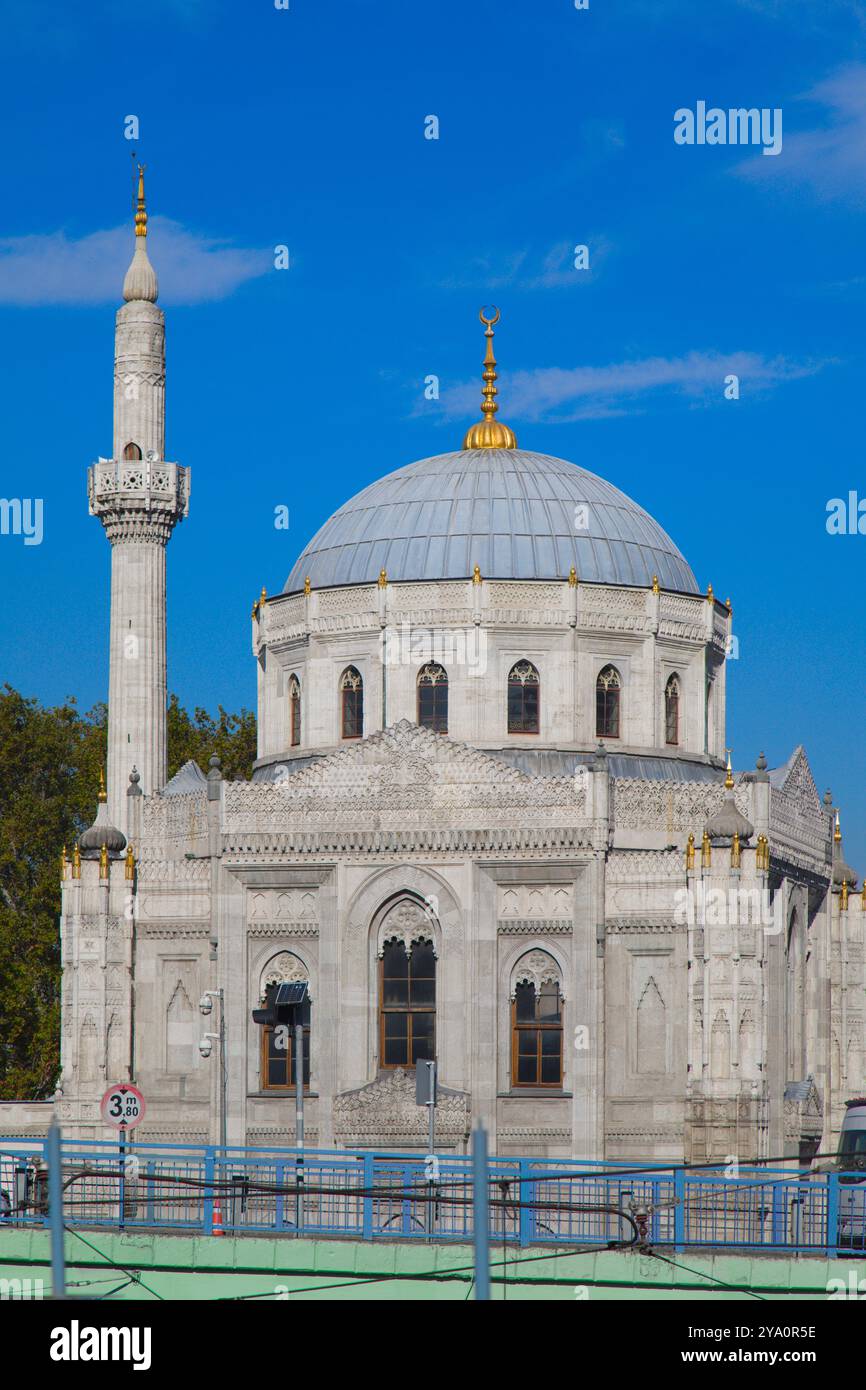 Valide sultan hi-res stock photography and images - Alamy