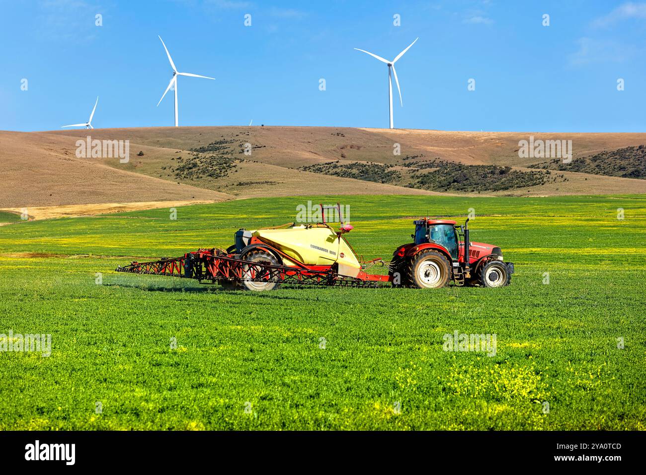 Field ranges hi-res stock photography and images - Alamy