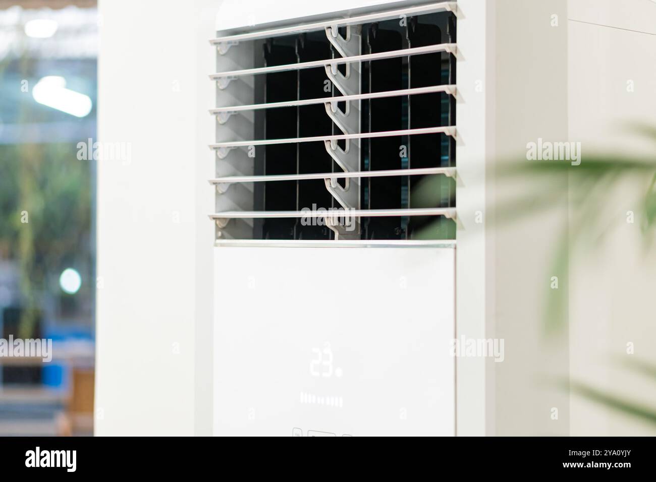 Adjustable louvers hi-res stock photography and images - Alamy