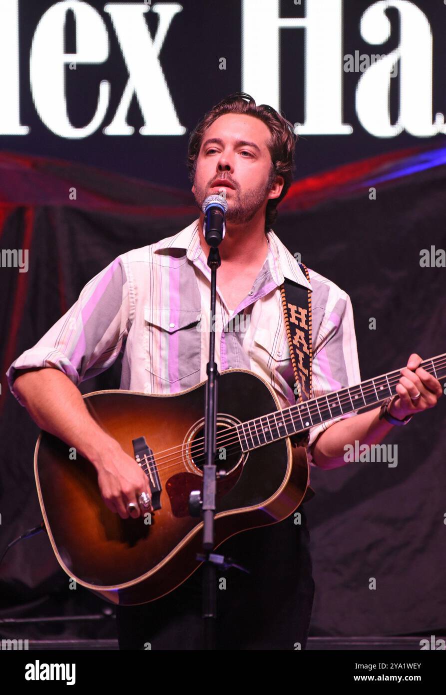 Ga. 11th Oct, 2024. Alex Hall on stage for Dylan Scott in Concert ...