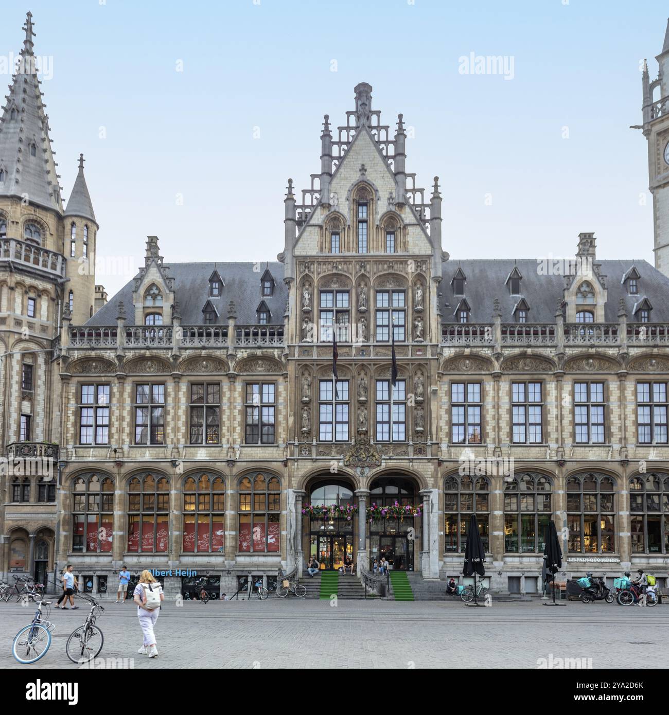 Historic building with magnificent facade on a lively city square under ...