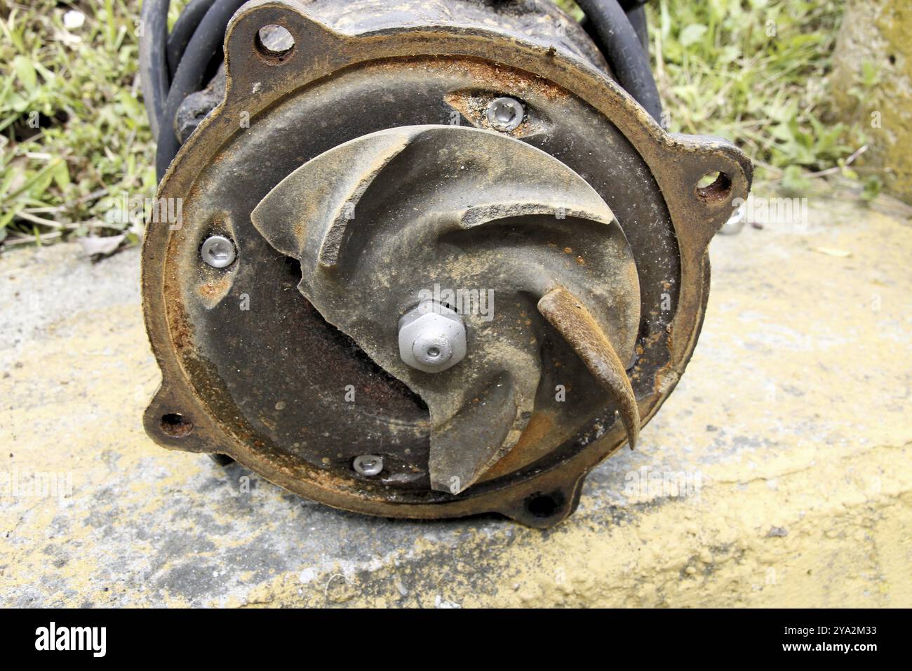 Broken impeller on a sewage pump Stock Photo - Alamy