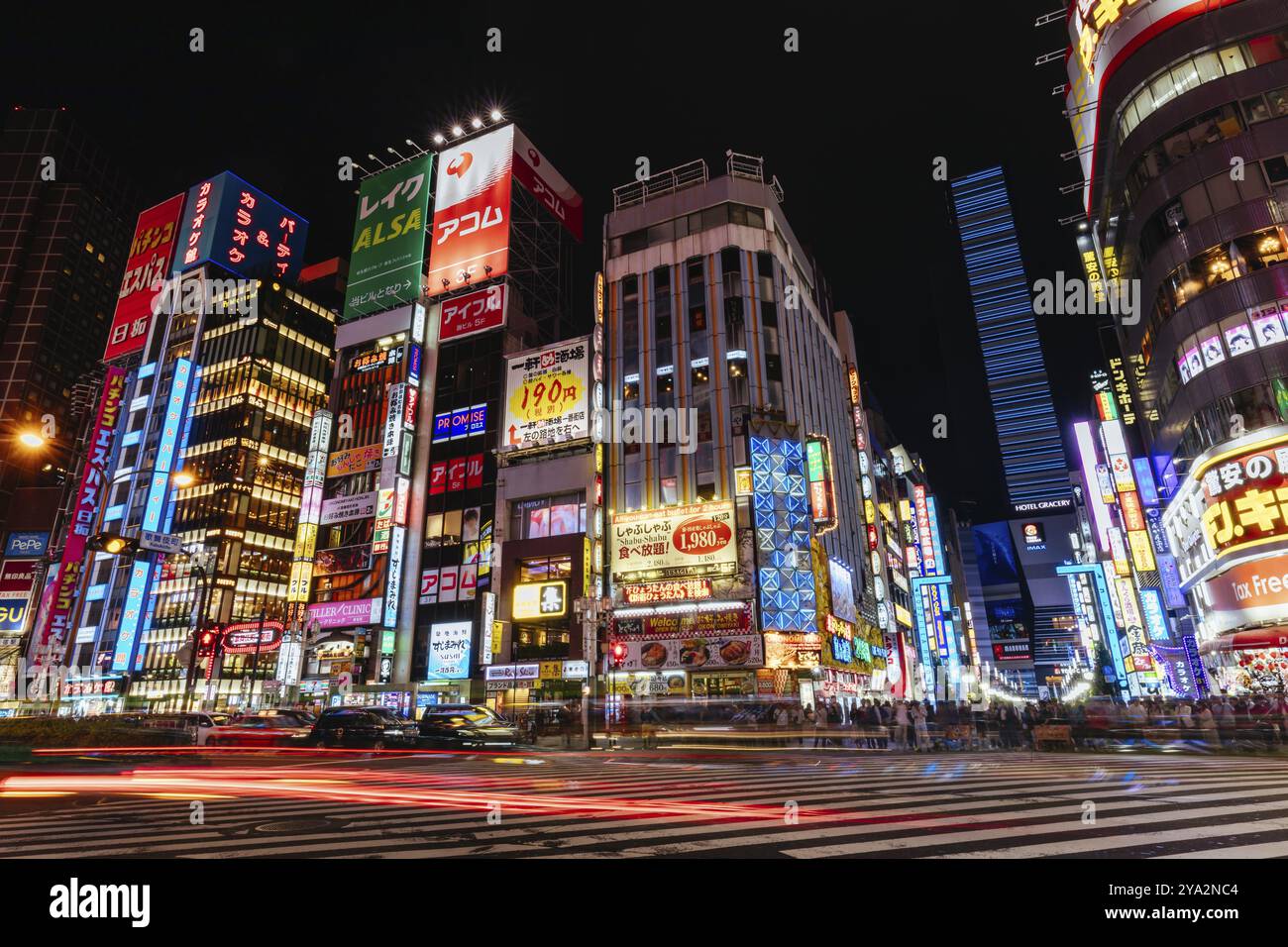 Shinjuku, Japan, May 18 2019: Neon signs illuminate Tokyo?s busy ...