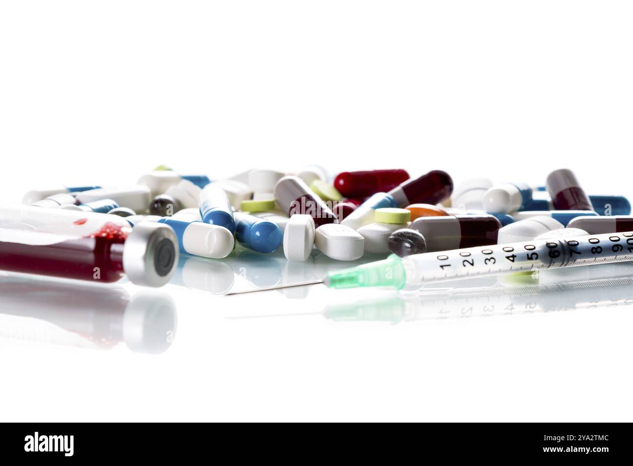 Medical syringe lying on hi-res stock photography and images - Alamy