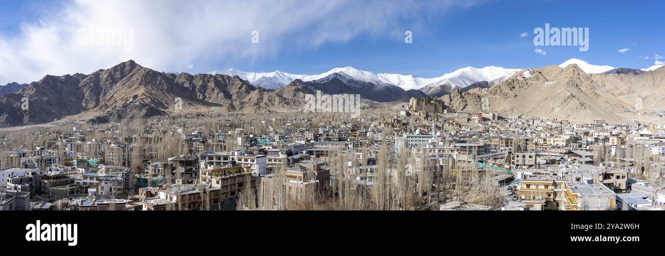 Leh panorama palace ladakh hi-res stock photography and images - Alamy