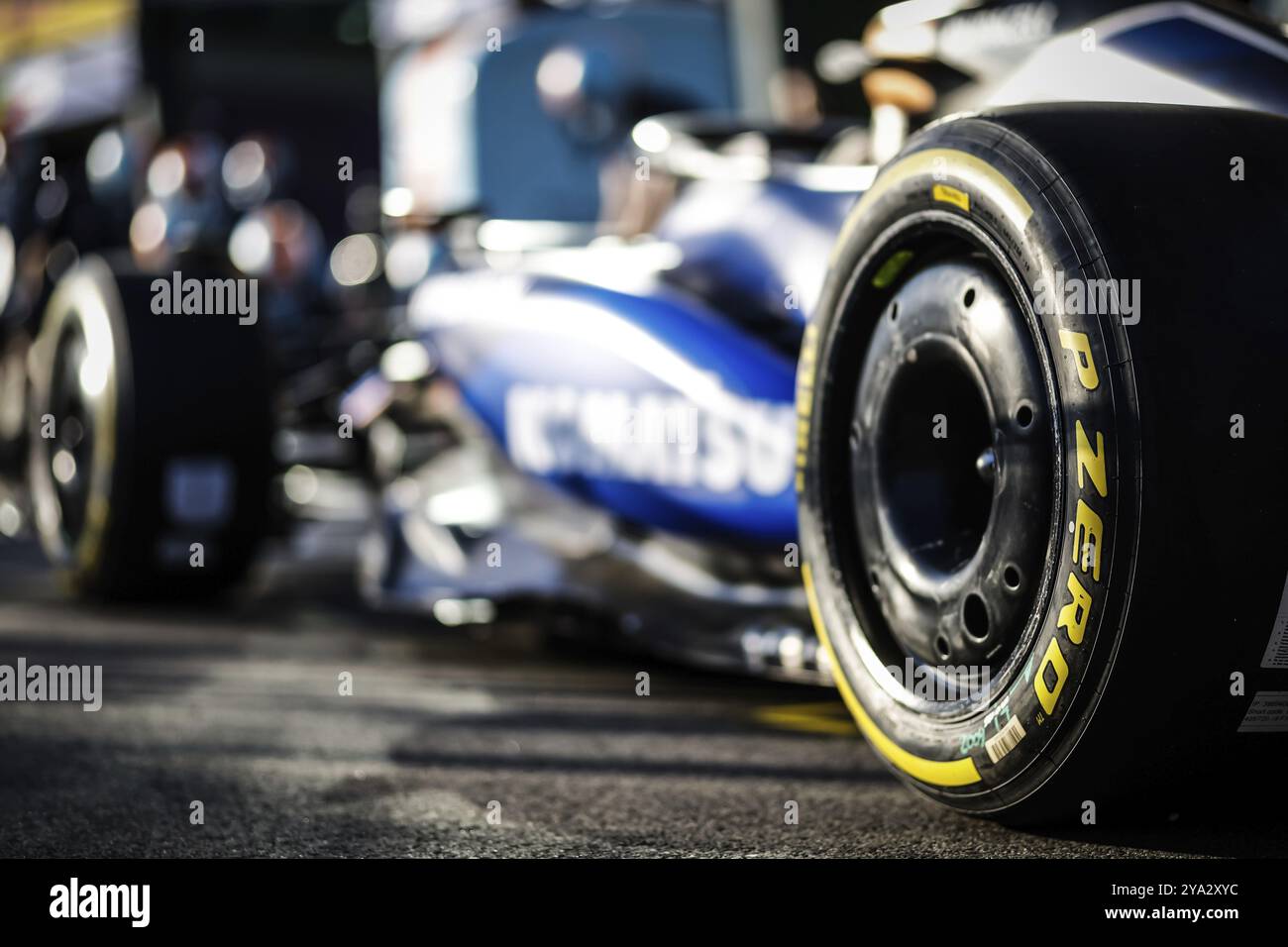 MELBOURNE, AUSTRALIA, MARCH 21: Williams Racing practicing pit stops at ...