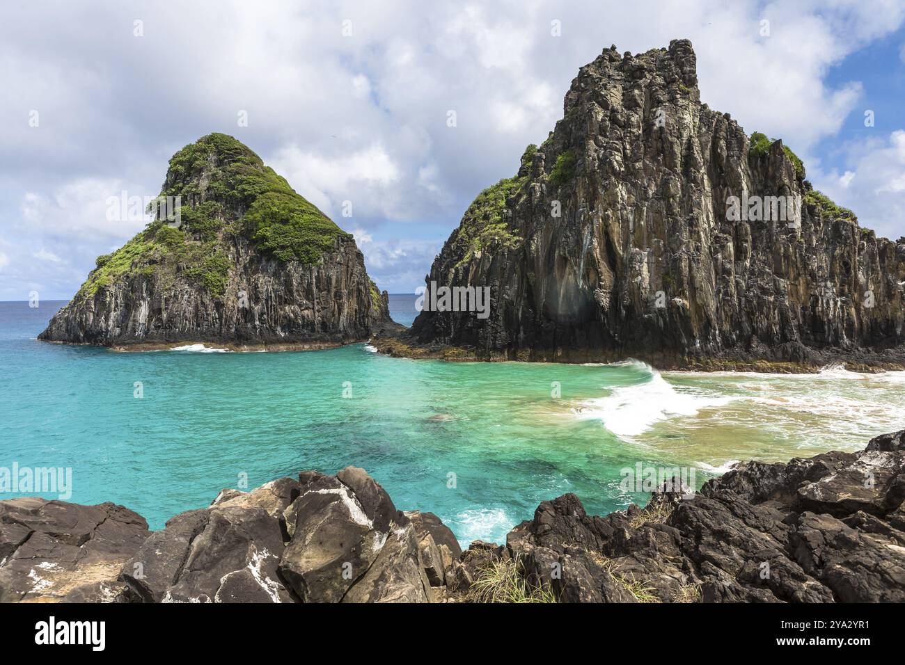 Arquipelago de fernando de noronha hi-res stock photography and images ...