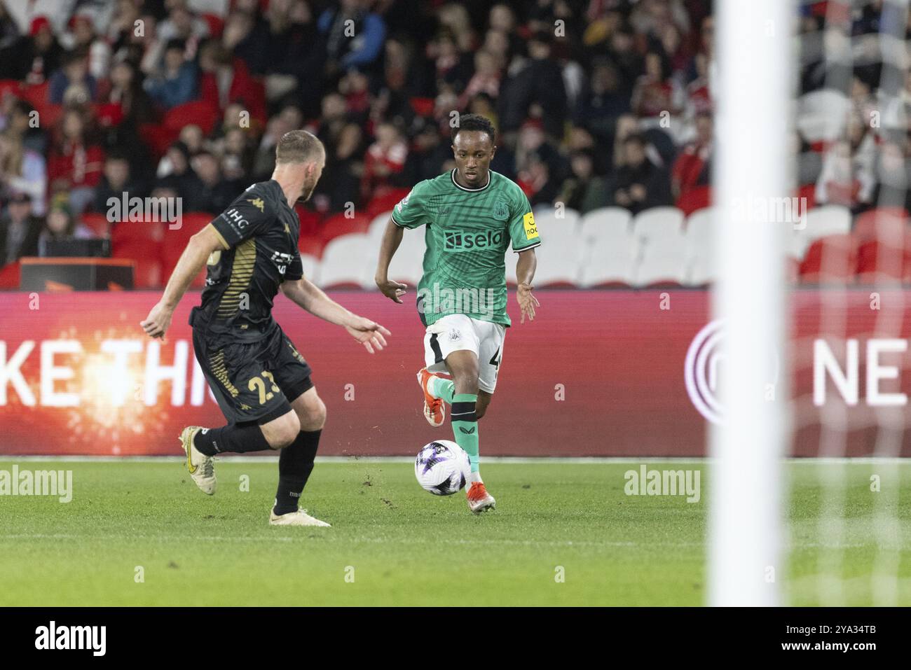 Amadou diallo newcastle united hi-res stock photography and images - Alamy