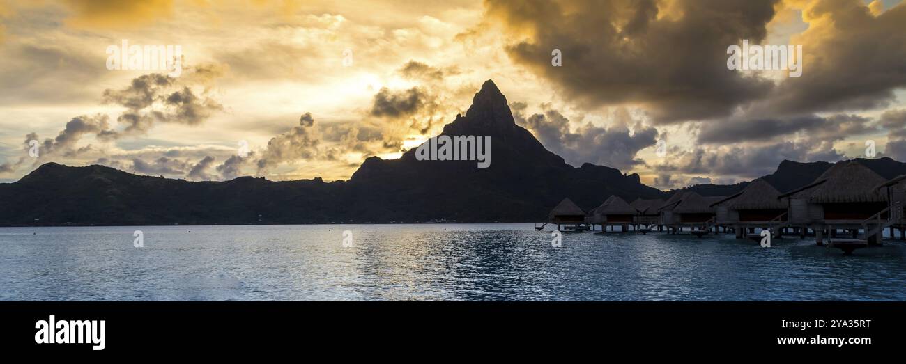Tahiti maldives island panoramic hi-res stock photography and images ...
