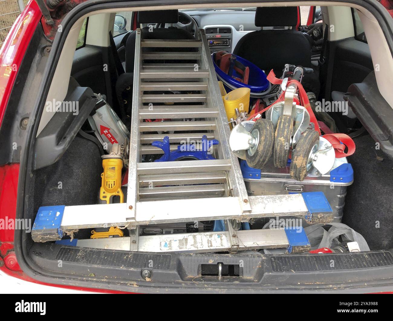 Securing material hi-res stock photography and images - Alamy