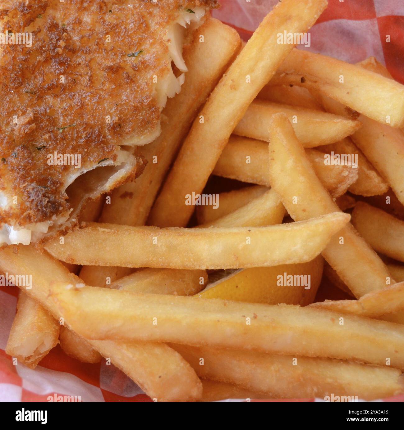 Food Image Of Takeaway Fish And Chips In Paper Stock Photo - Alamy