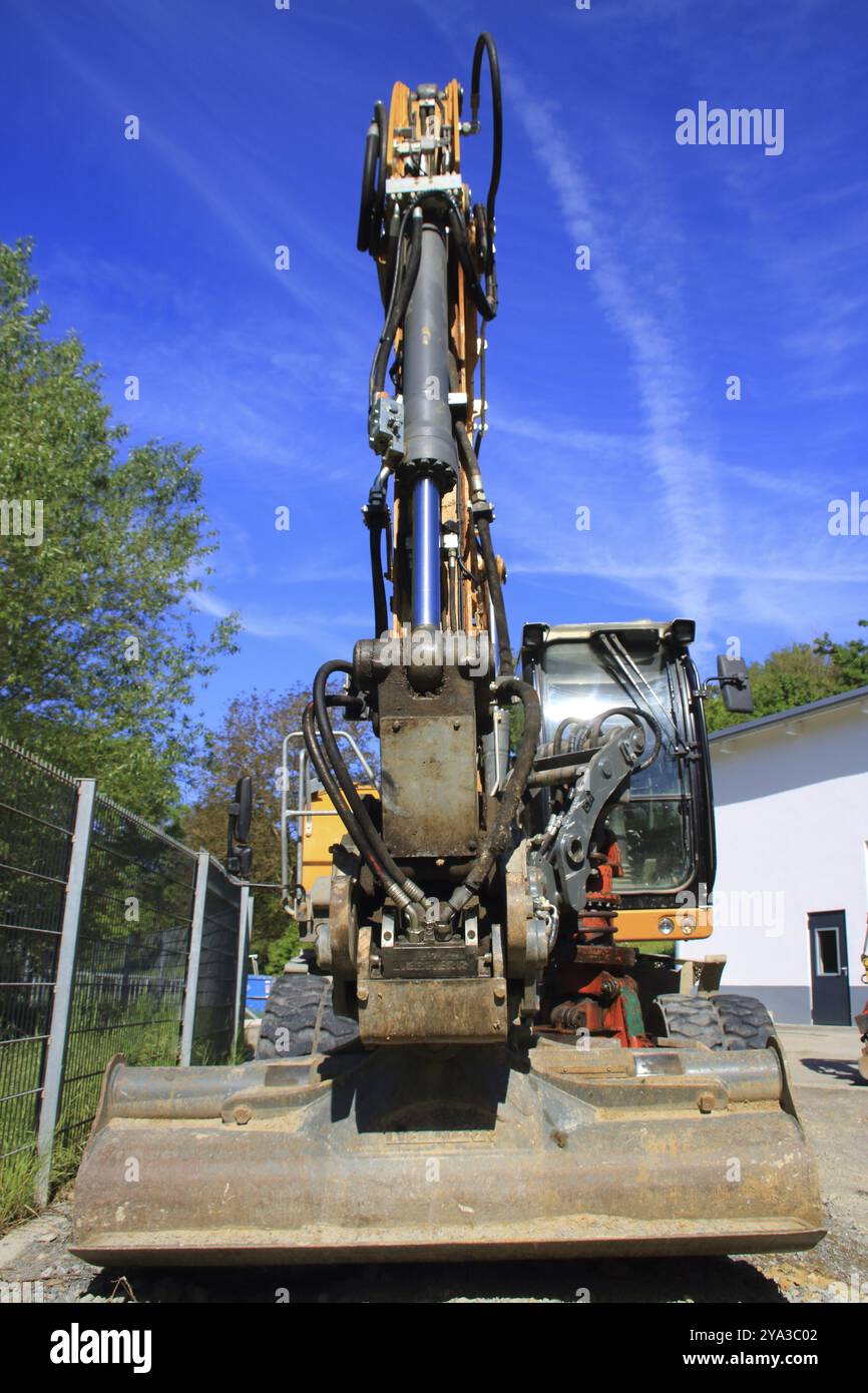 Excavator photographed from the front from a frog's perspective Stock ...