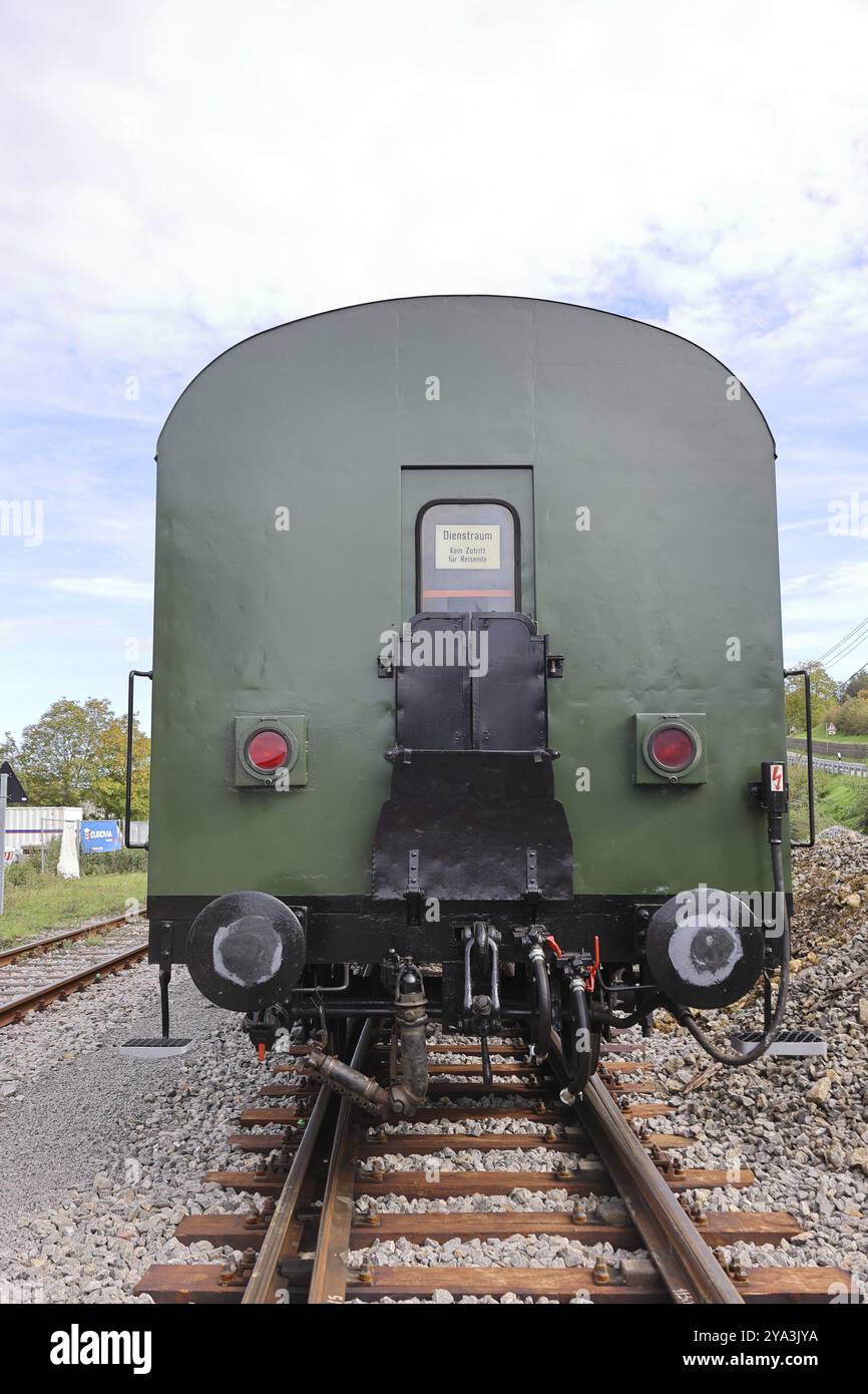 Head end of an old railway carriage Stock Photo - Alamy