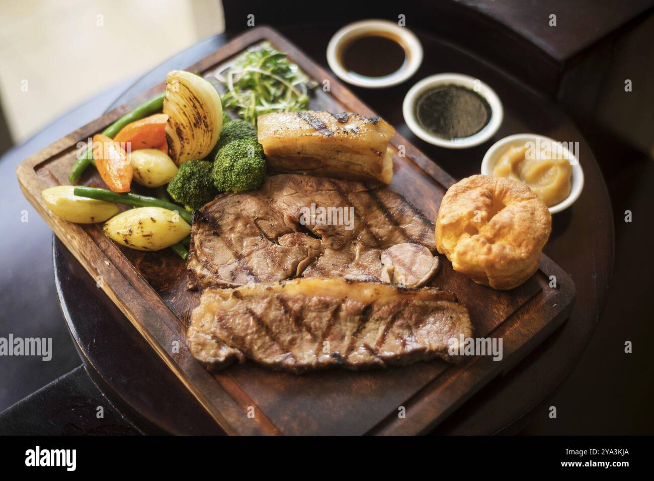 Roast beef and vegetables classic traditional english british meal ...