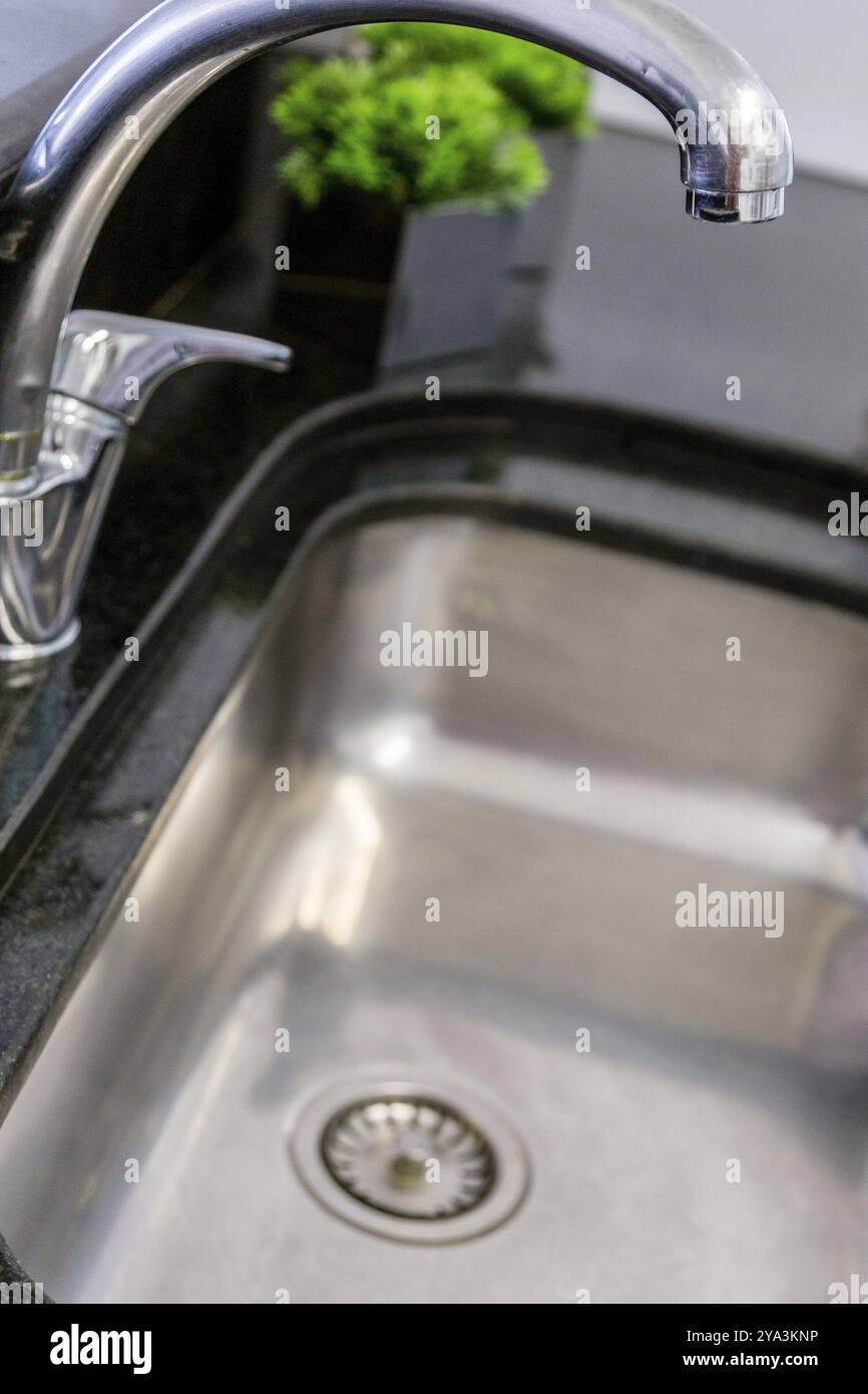 Dry kitchen faucet. Water rationing. No water Stock Photo - Alamy