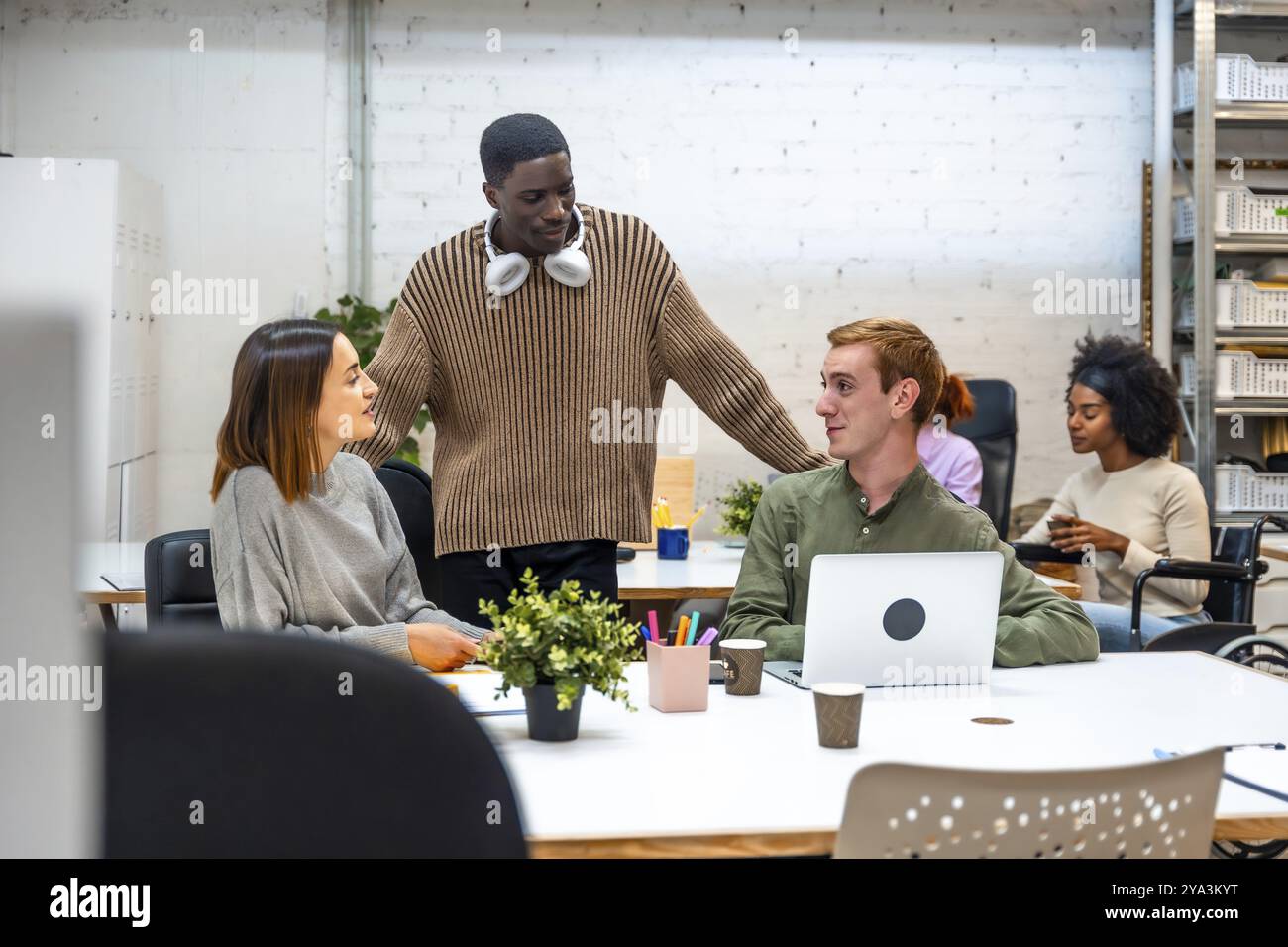 Distracted colleagues hi-res stock photography and images - Alamy