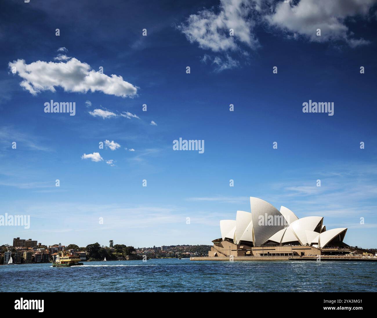 Opera house on waterfront hi-res stock photography and images - Alamy