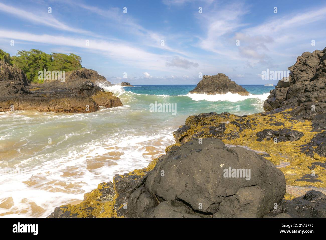 Turquoise water around the Two Brothers rocks, Fernando de Noronha ...