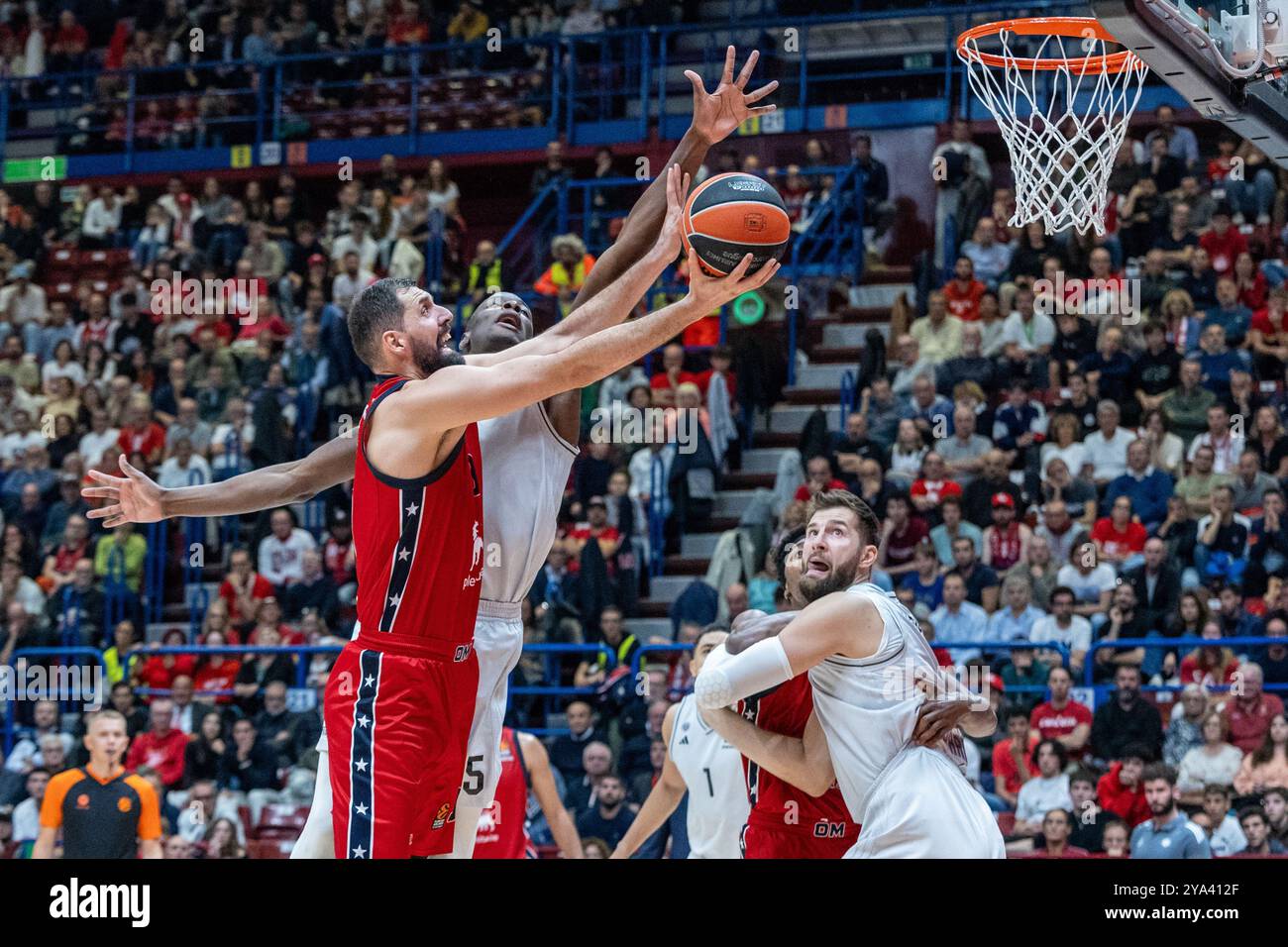 Nikola Mirotic #33 of EA7 Emporio Armani Milan and Bandja Sy #5 of ...