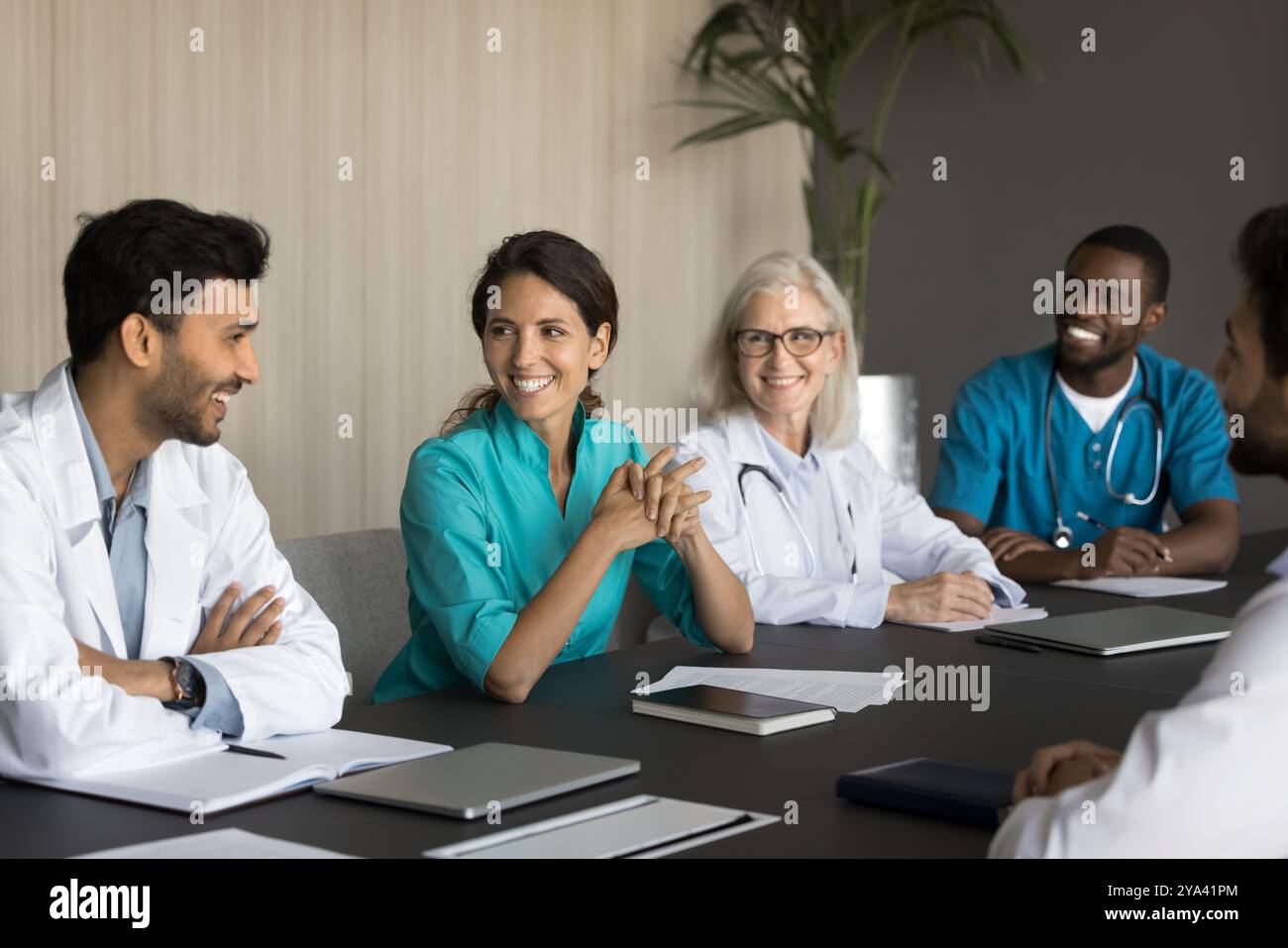 Start of the workday hi-res stock photography and images - Alamy