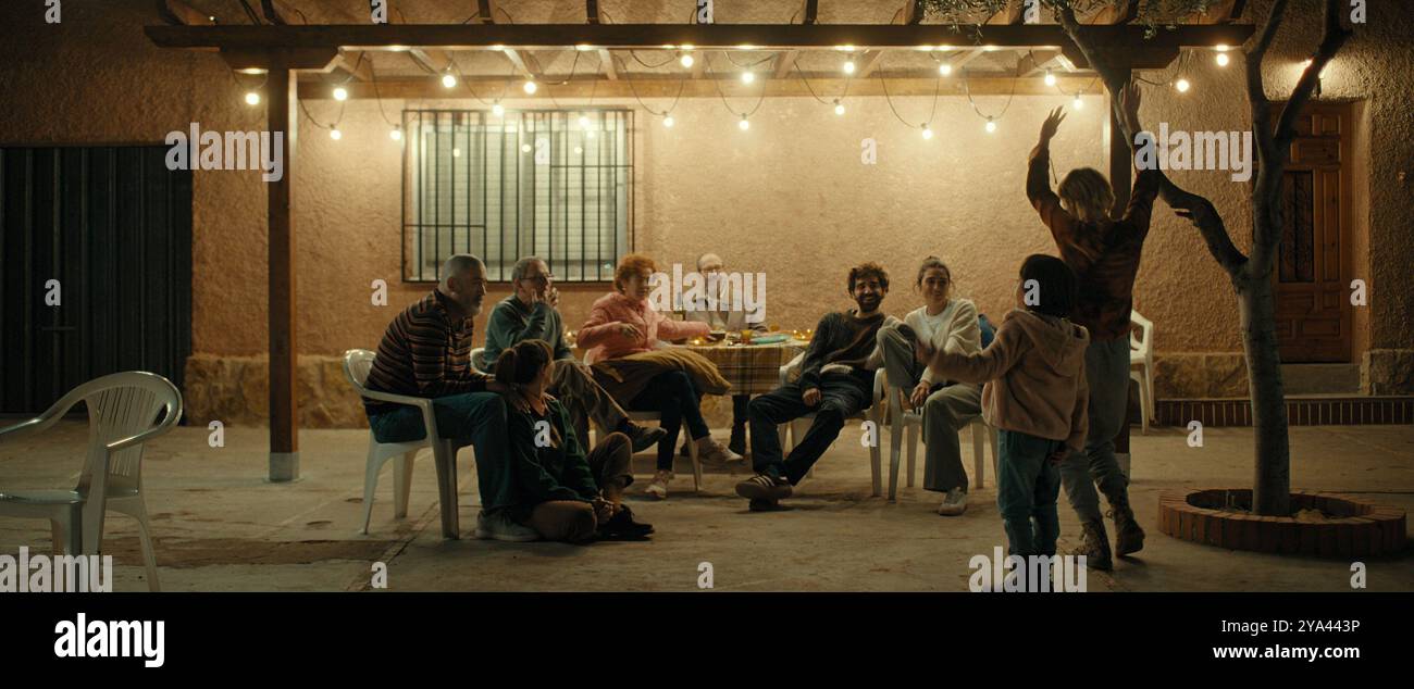 LA CASA (2024), directed by ALEX MONTOYA. Credit: RAW Producciones ...