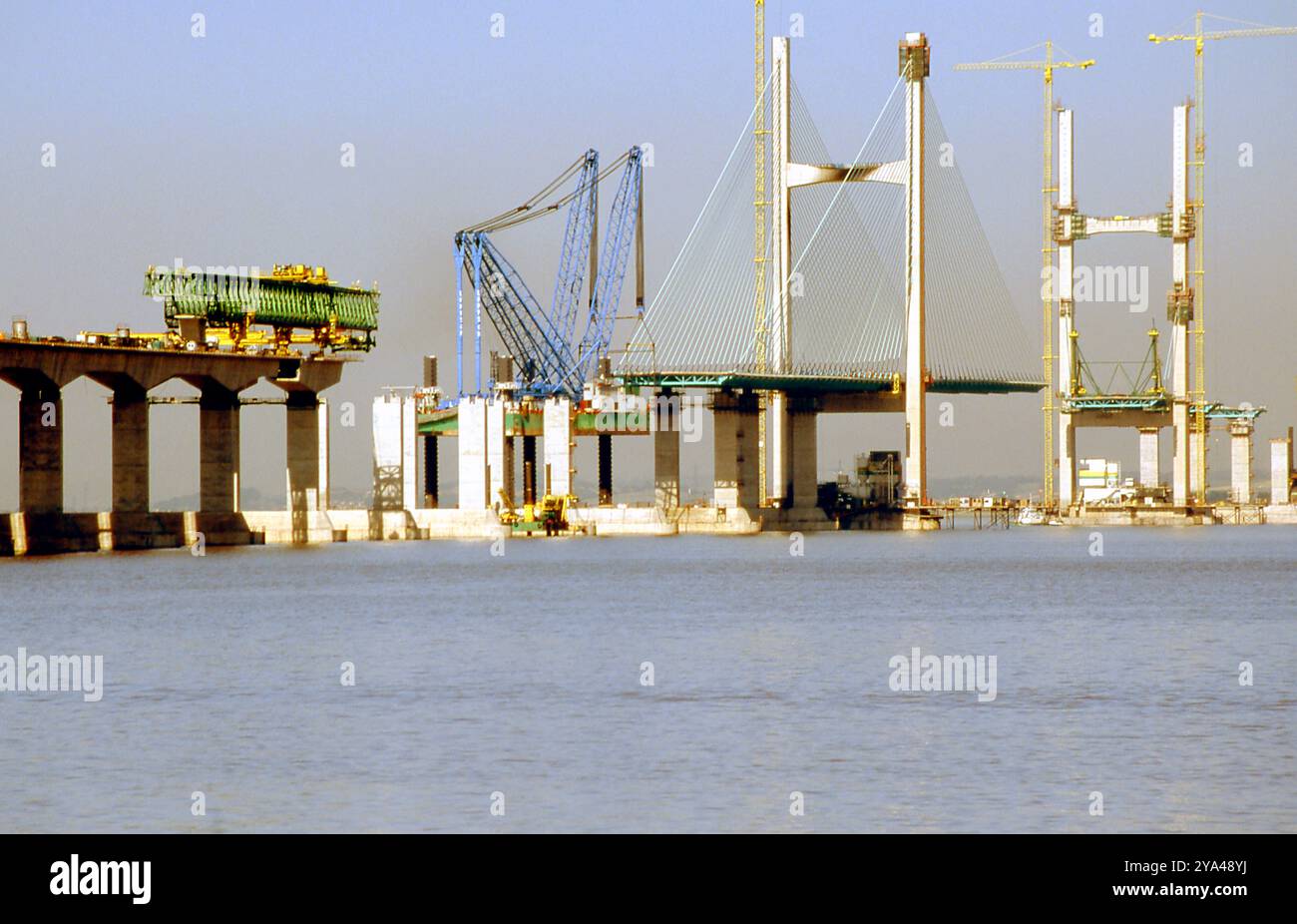 Road deck sections hi-res stock photography and images - Alamy