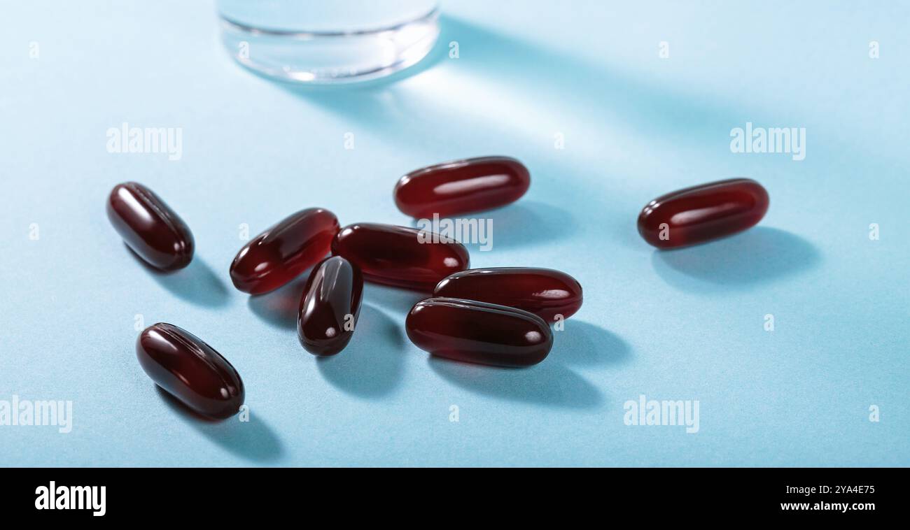 Oil filled capsules of food supplements Stock Photo - Alamy
