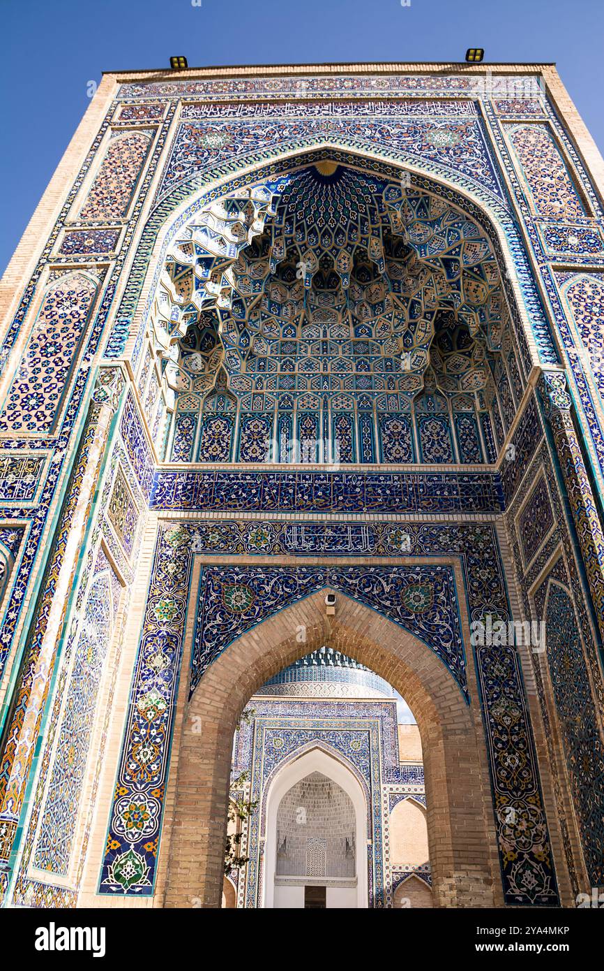 Entrance portal of the Gur Emir Mausoleum complex in Samarkand Stock ...