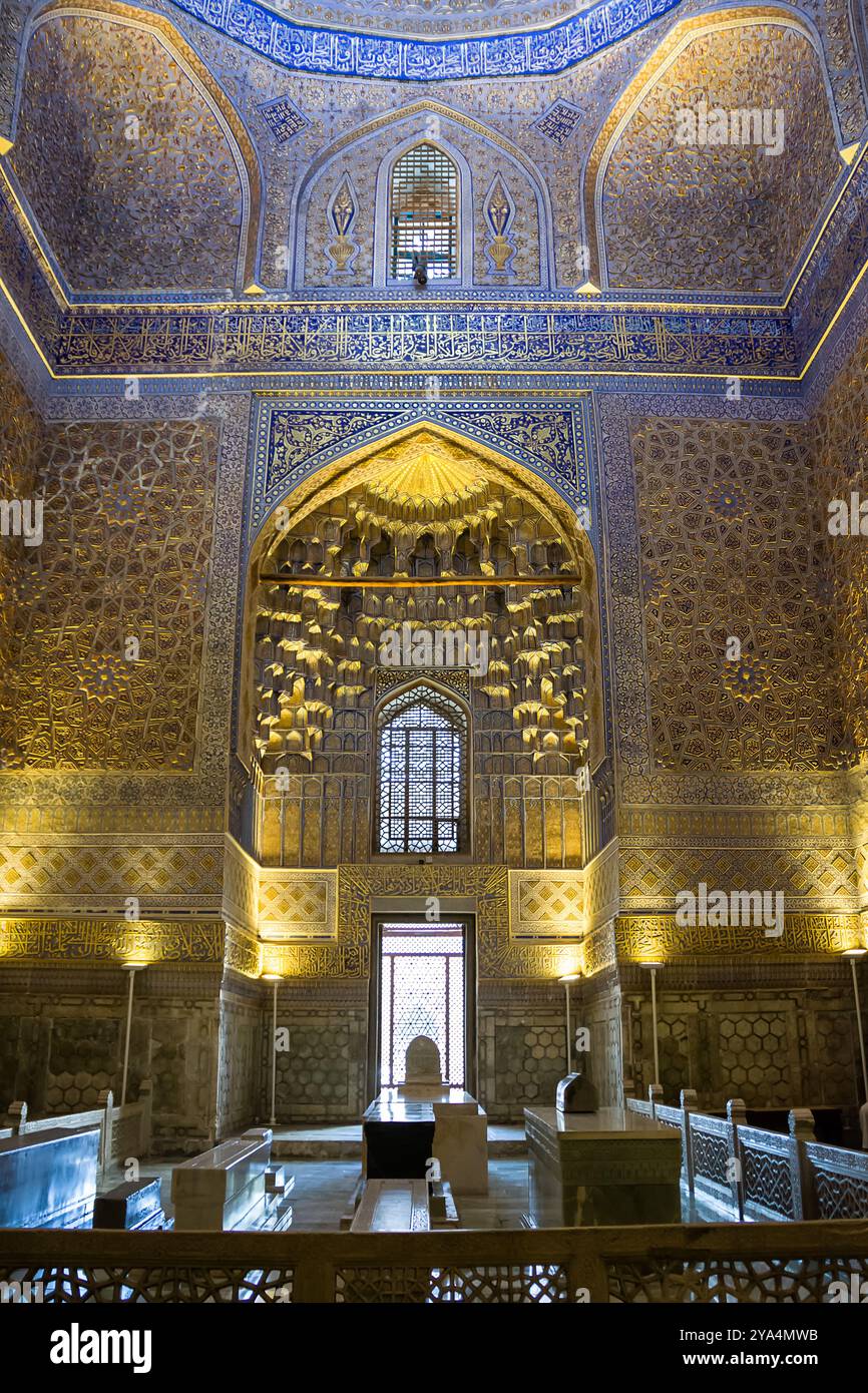 Interior of the Gur Emir Mausoleum in Samarkand Stock Photo - Alamy