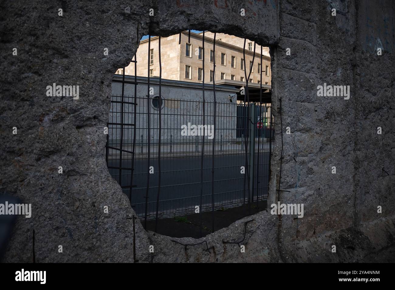 Berlin germany september famous building hi-res stock photography and ...