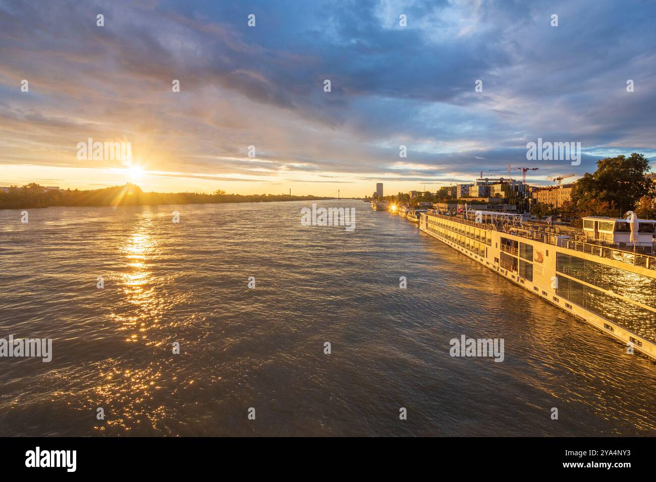 Vienna: river Donau (Danube), sunrise, cruise ship terminal in 02 ...