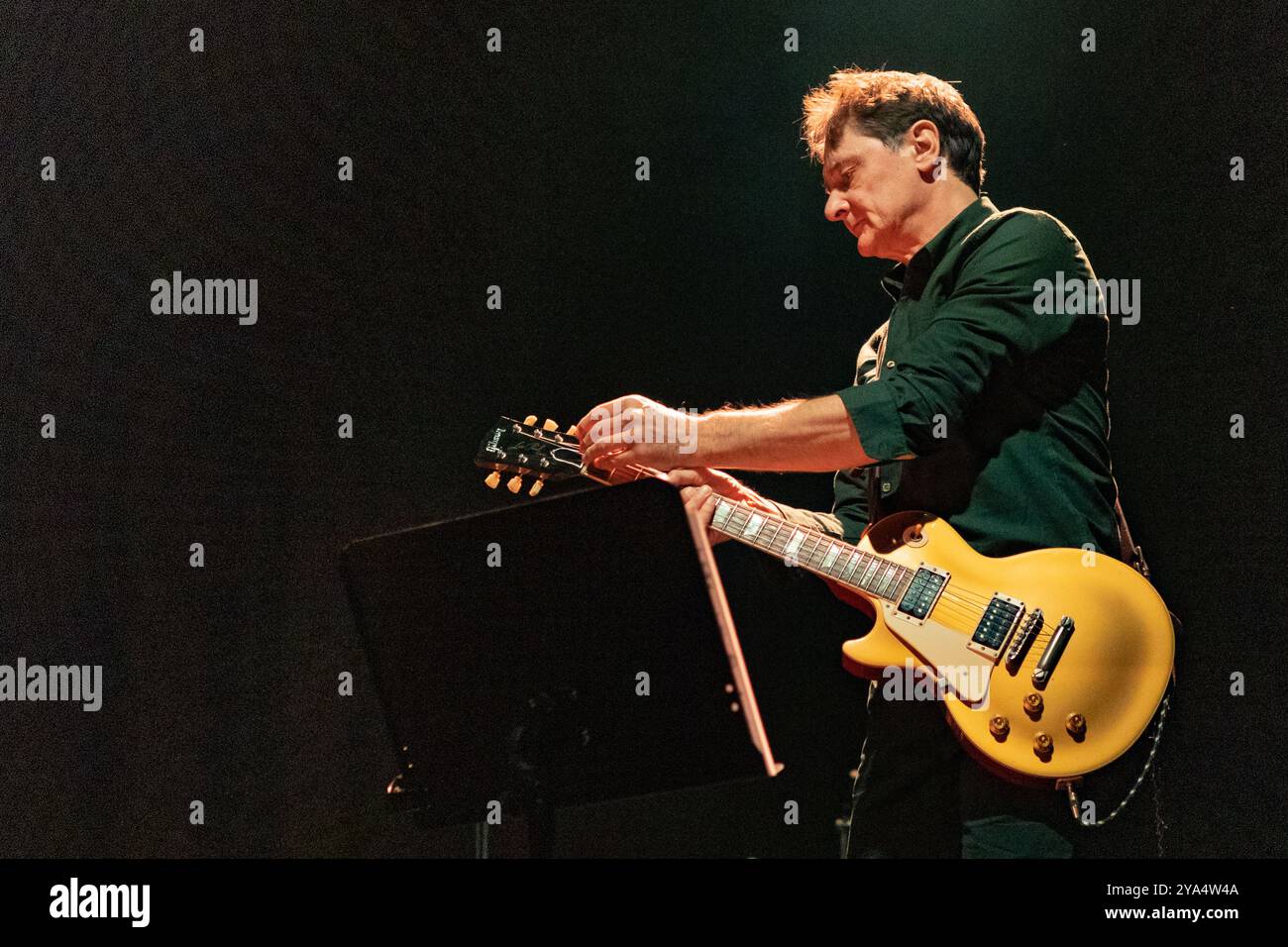 Neil fraser hi-res stock photography and images - Alamy