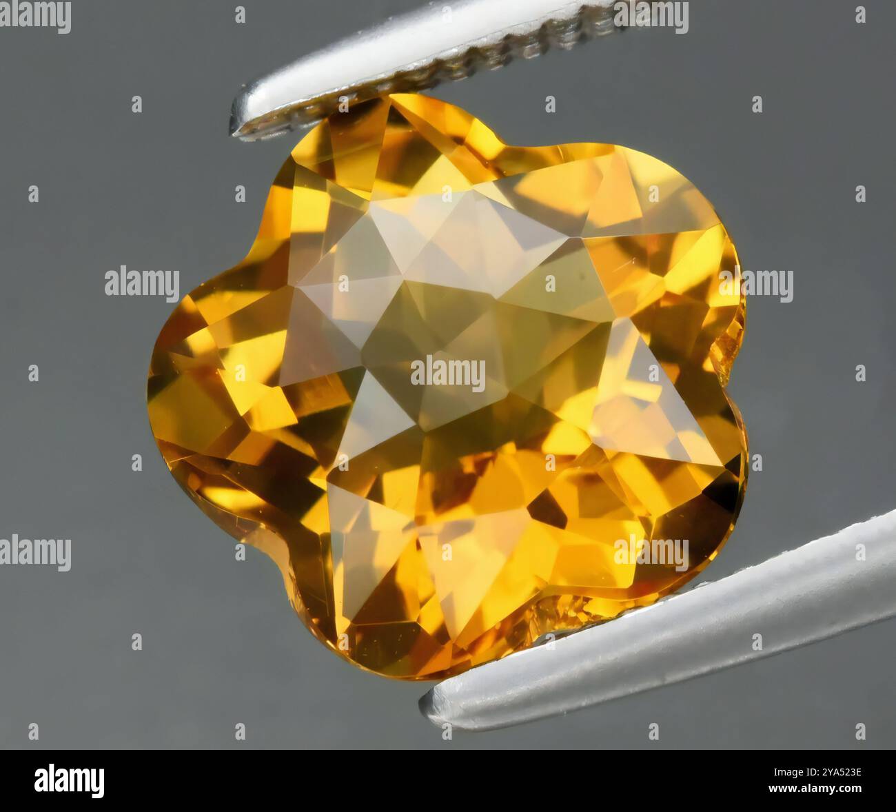 Citrine crystal sun hi-res stock photography and images - Alamy