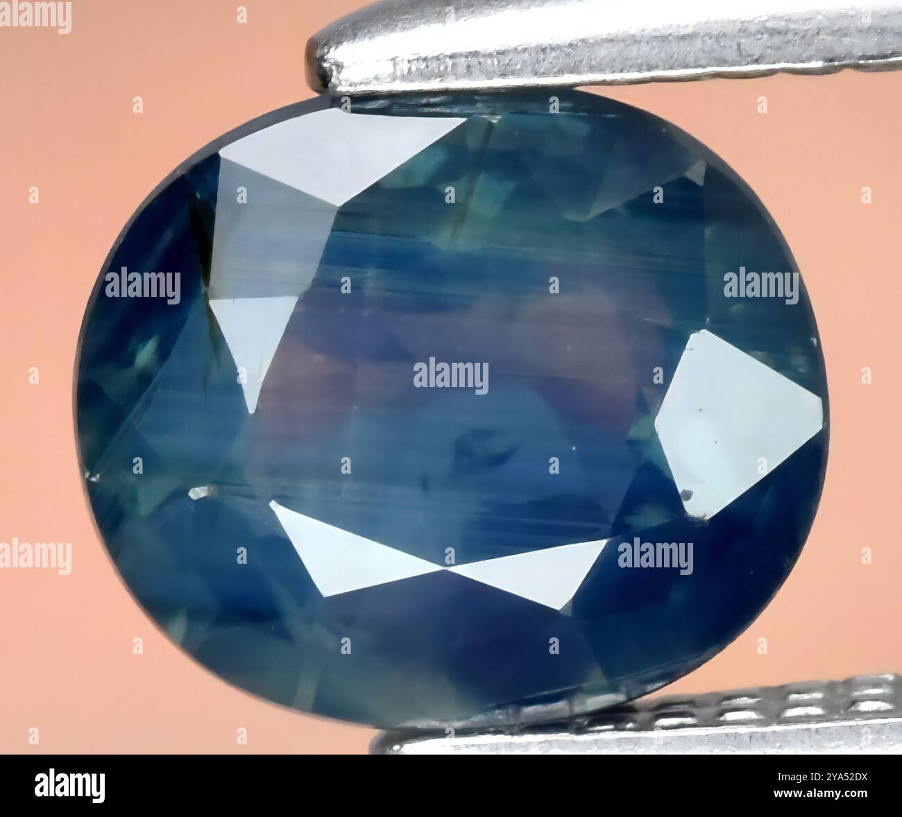 Eye catching blue hue hi-res stock photography and images - Alamy