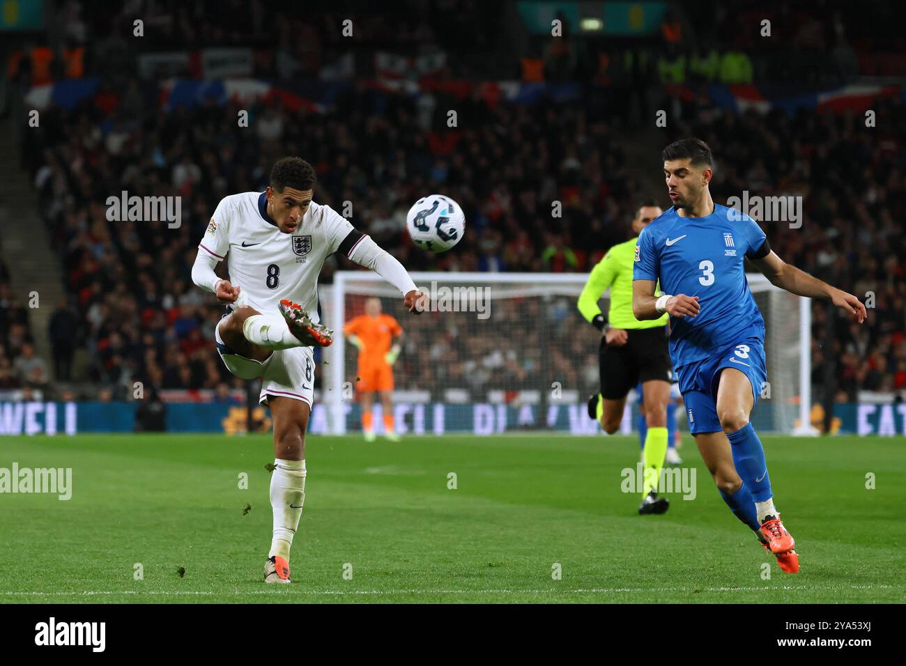 Jude Bellingham of England shoots at goal - England v Greece, UEFA ...