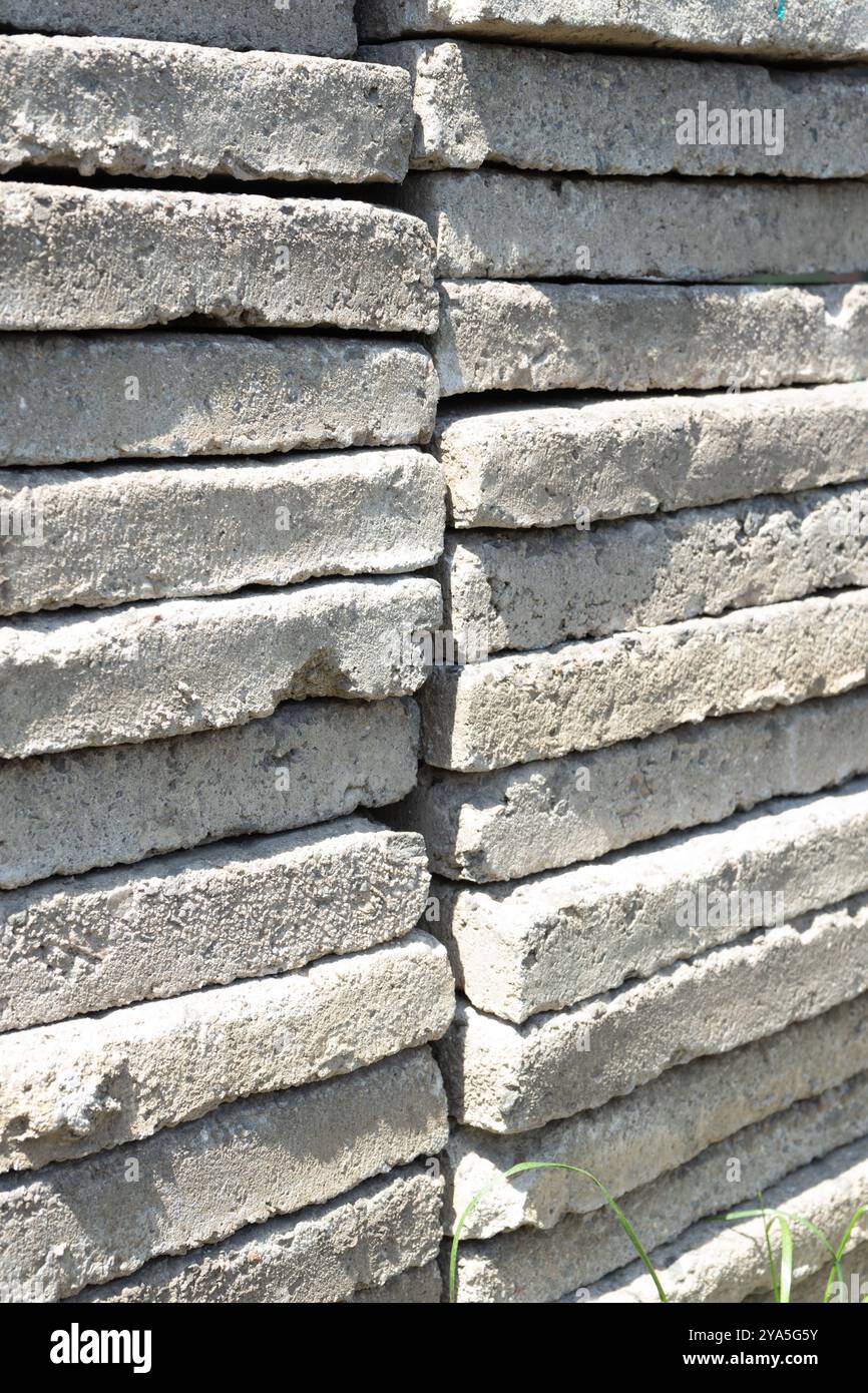 Monolithicity hi-res stock photography and images - Alamy