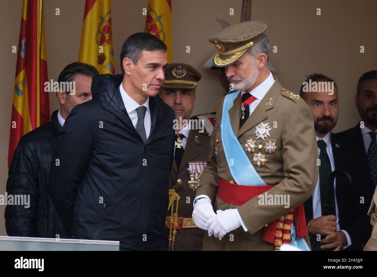 Felipe vi of spain uniform hi-res stock photography and images - Alamy