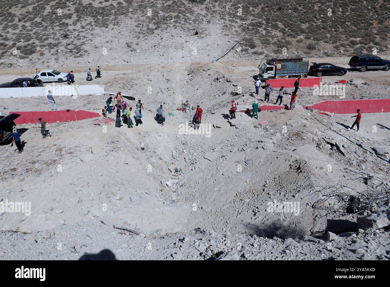 Masnaa Border Crossing, Lebanon. 11th Oct, 2024. This photo shows ...