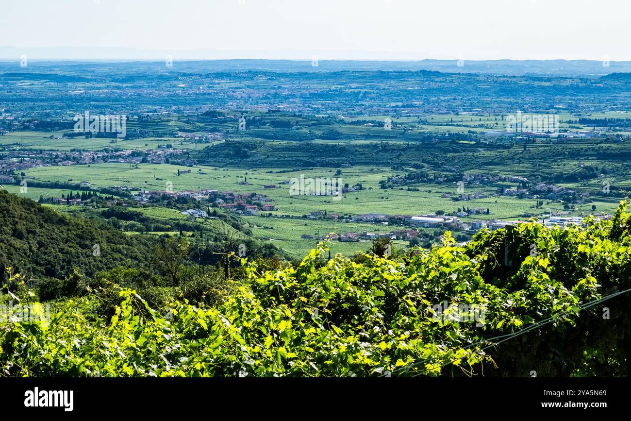 Vallata hi-res stock photography and images - Alamy