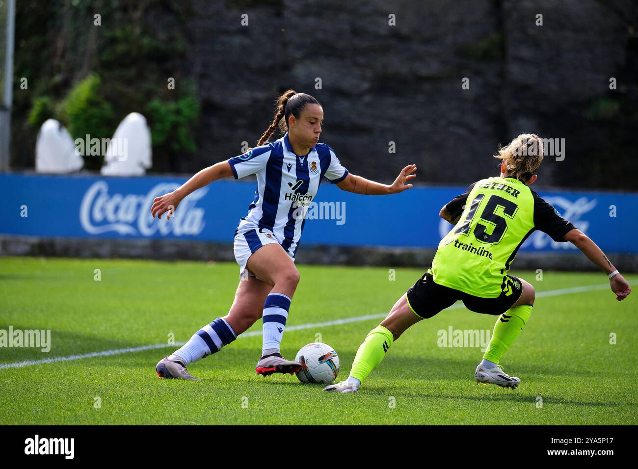 Zubieta, Spain. 12th Oct, 2024. Emma Rodriguez dribbling the ball ...