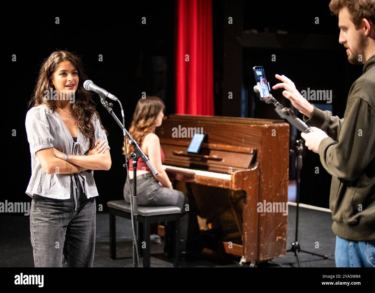 Courtney Bowman and Stephanie Costi, West End Introducing, Shaw Theatre ...