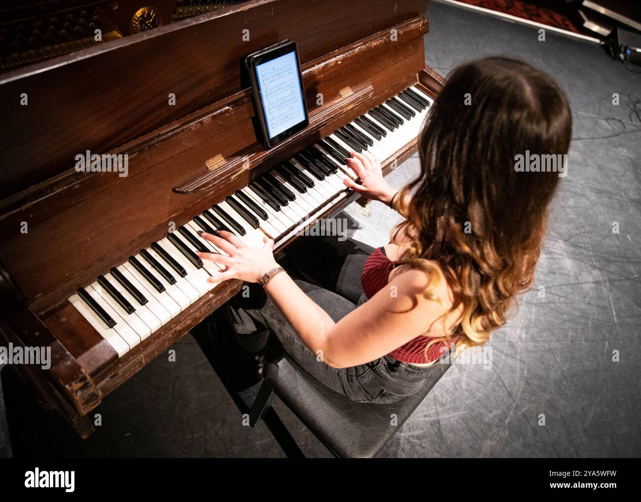 Courtney Bowman and Stephanie Costi, West End Introducing, Shaw Theatre ...