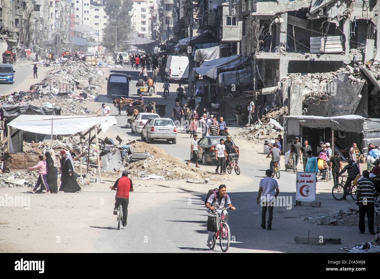 Middle East news.A large number of people were displaced from the ...