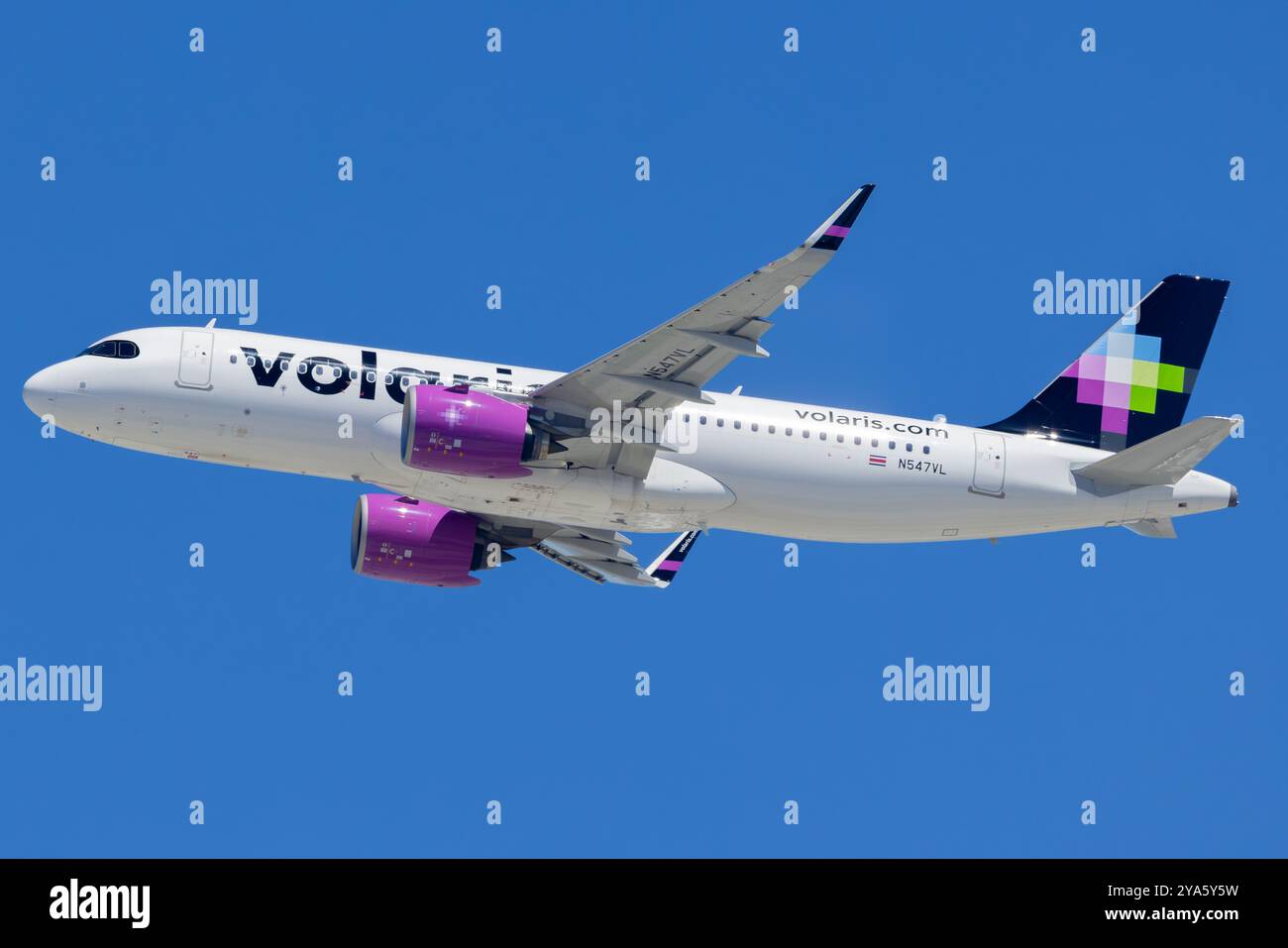 N547VL Volaris Costa Rica Airbus A320-271N Departing Los Angeles International (LAX / KLAX Stock ...