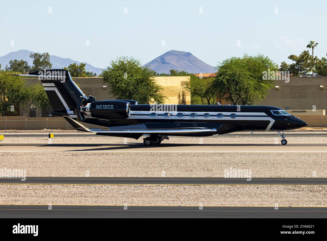 Gulfstream aerospace g600 hi-res stock photography and images - Alamy
